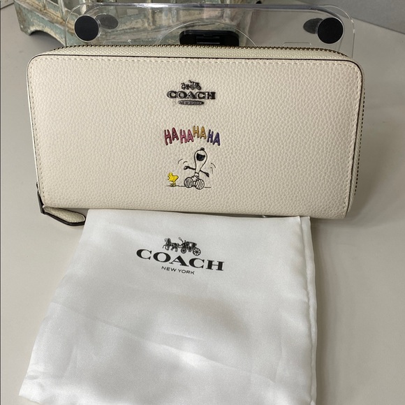 Coach | Bags | Coach Peanuts Snoopy And Woodstock Design Euc | Poshmark